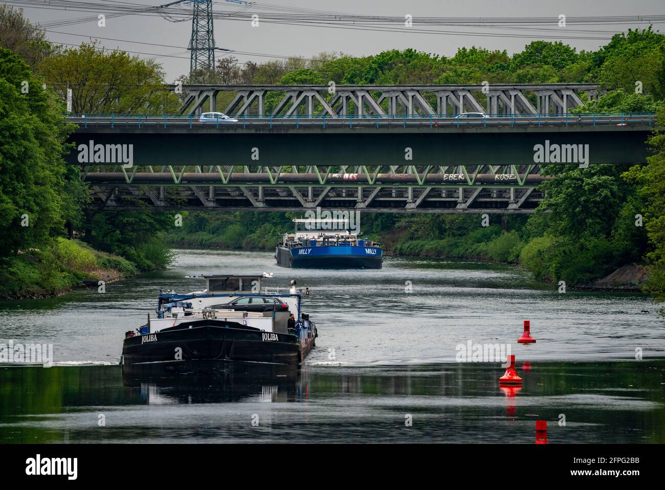 Motorway bridge of the A43, built in 1965, over the Rhine-Herne Canal ...