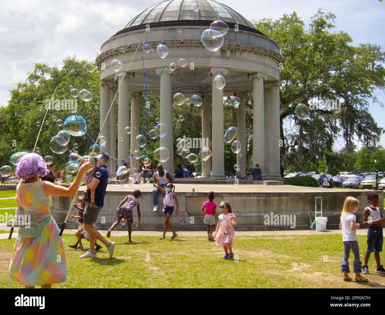 Chasing bubbles hi-res stock photography and images - Alamy