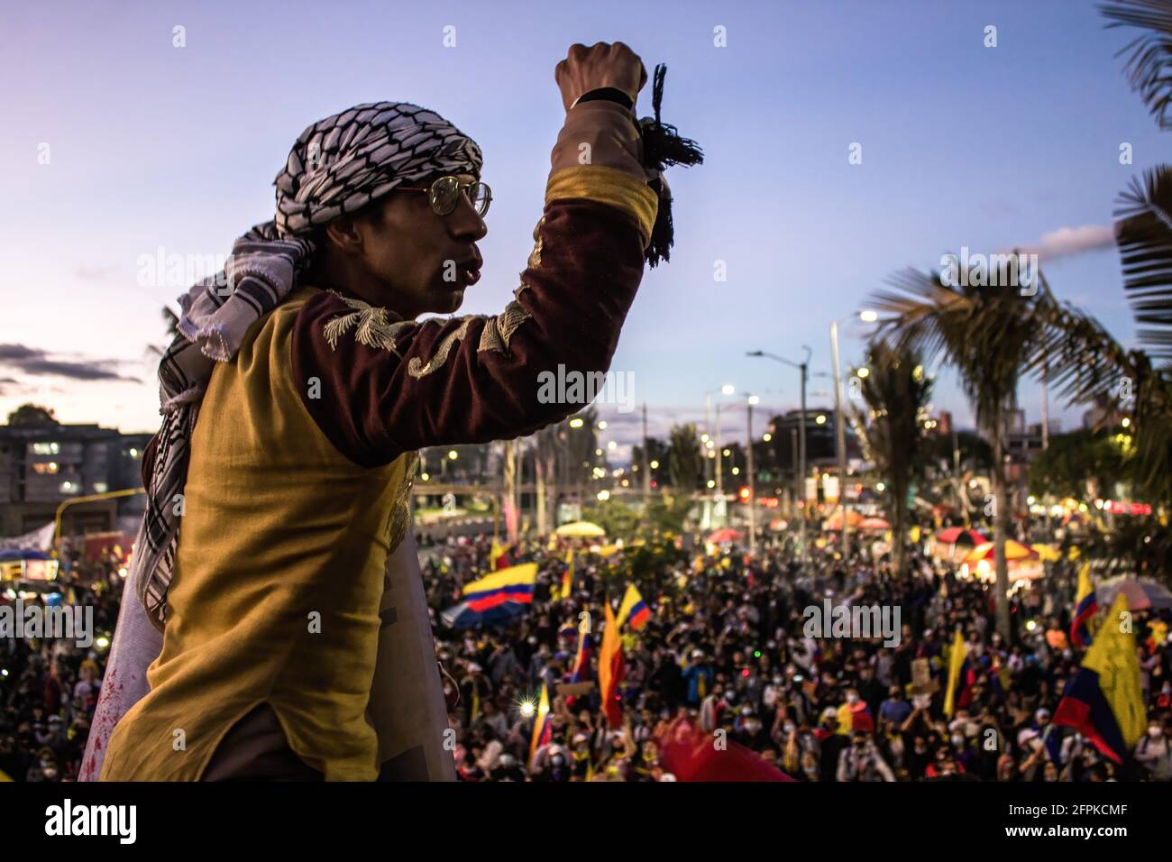 Palestinian bandana hi-res stock photography and images - Alamy