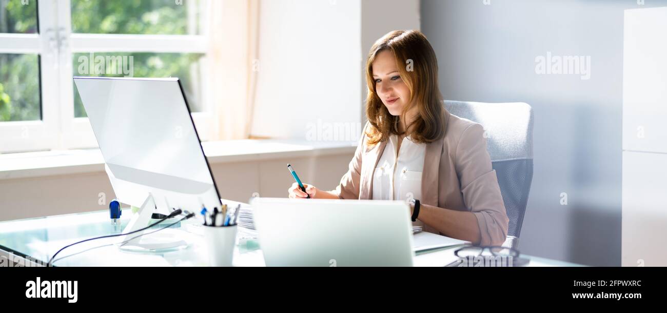 Professional Accountant Woman In Office Doing Accounting And Budget ...