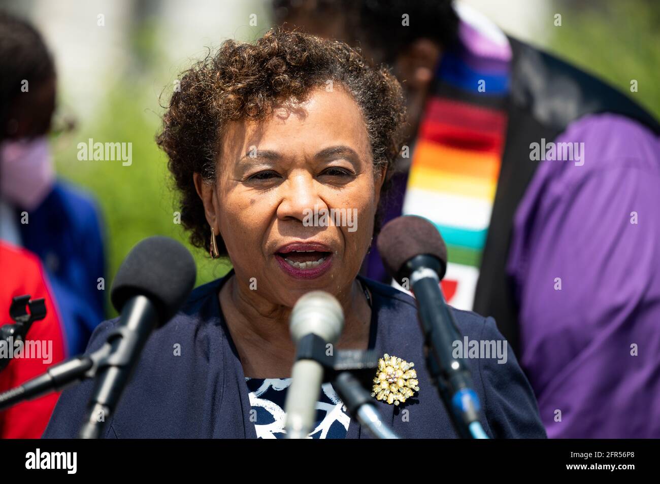 Barbara lee hi-res stock photography and images - Alamy
