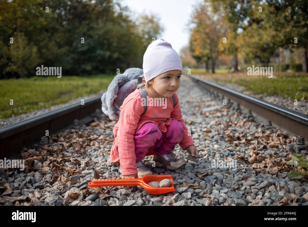Railway children walk hi-res stock photography and images - Alamy