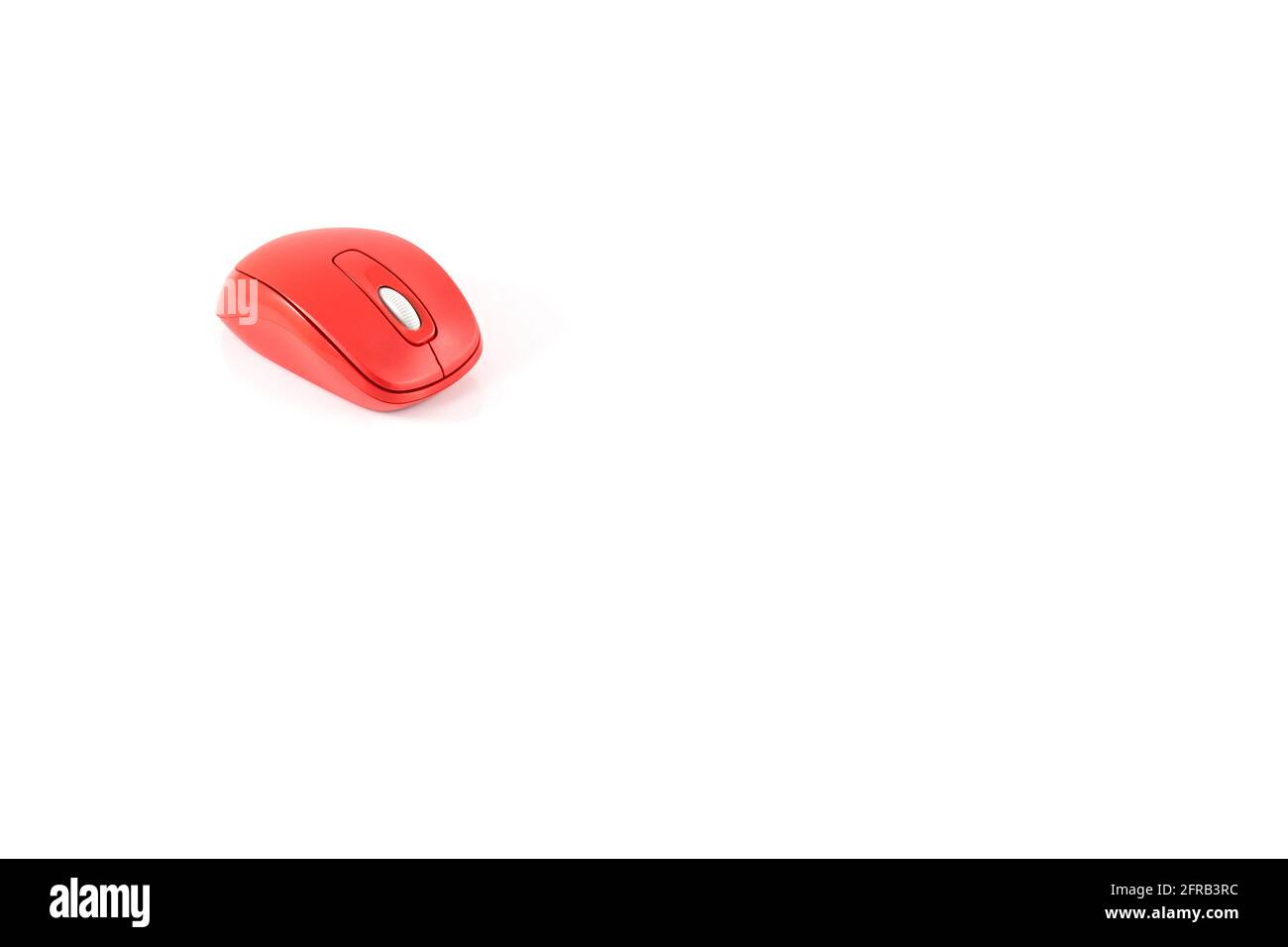 red wireless mouse on white background Stock Photo - Alamy
