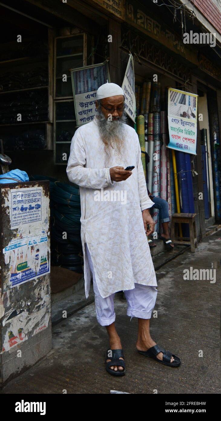 Bangladeshi man hi-res stock photography and images - Alamy