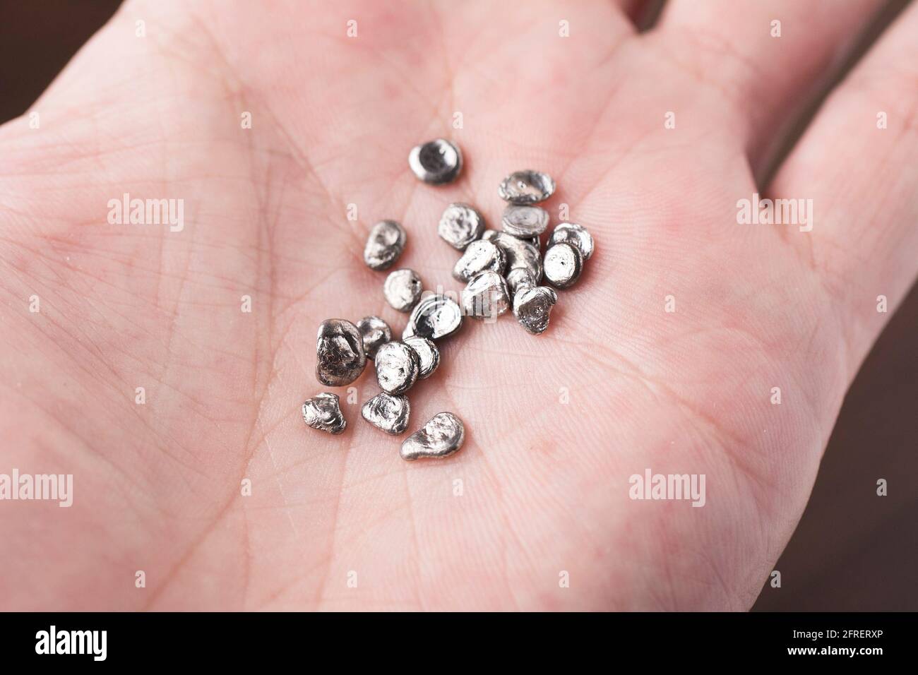 Molten zinc hi-res stock photography and images - Alamy