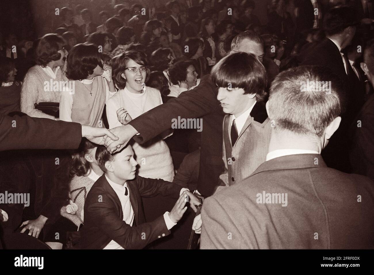 Ringo starr young hi-res stock photography and images - Alamy