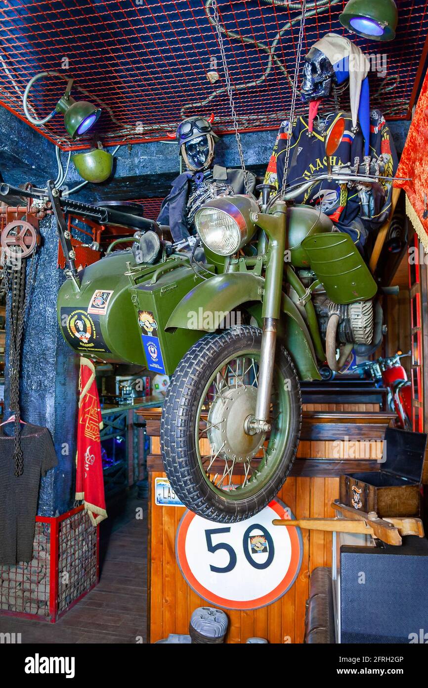 Biker bar hi-res stock photography and images - Alamy