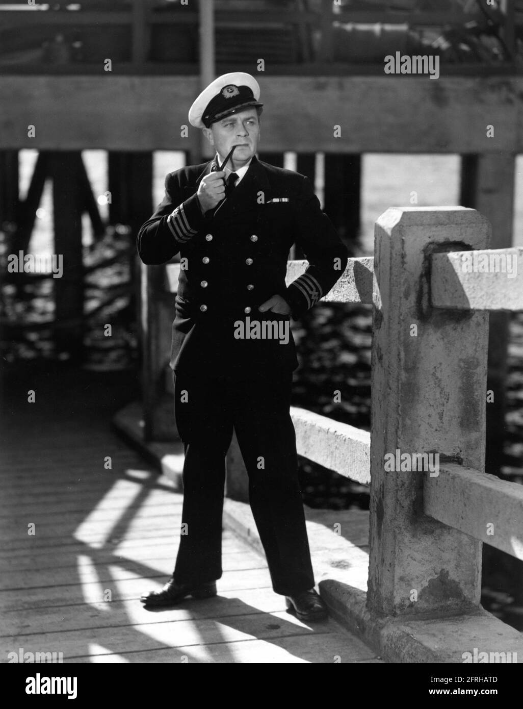 ALASTAIR HUNTER in WHISKY GALORE ! 1949 director ALEXANDER MACKENDRICK ...