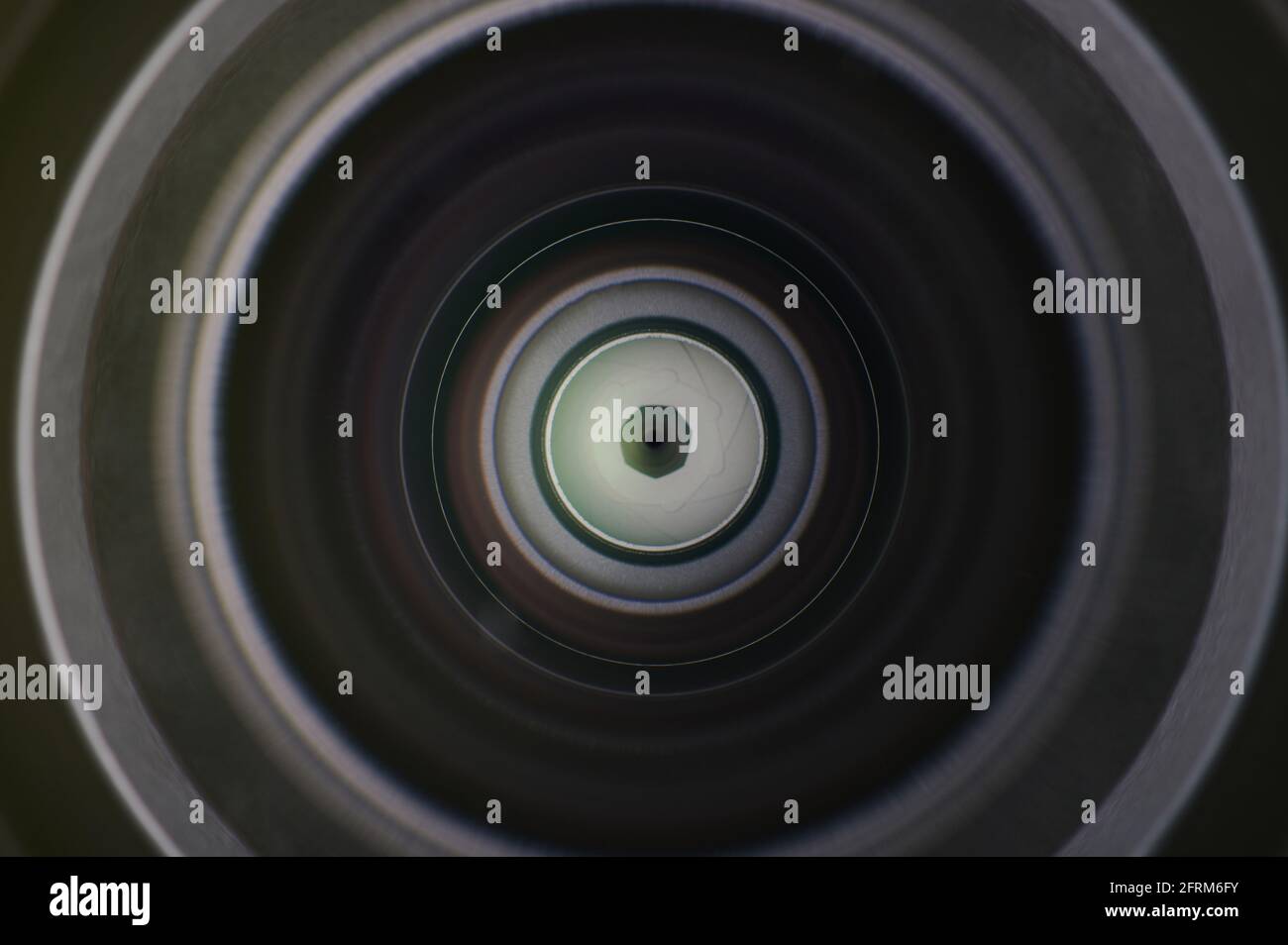 Lens system hi-res stock photography and images - Alamy