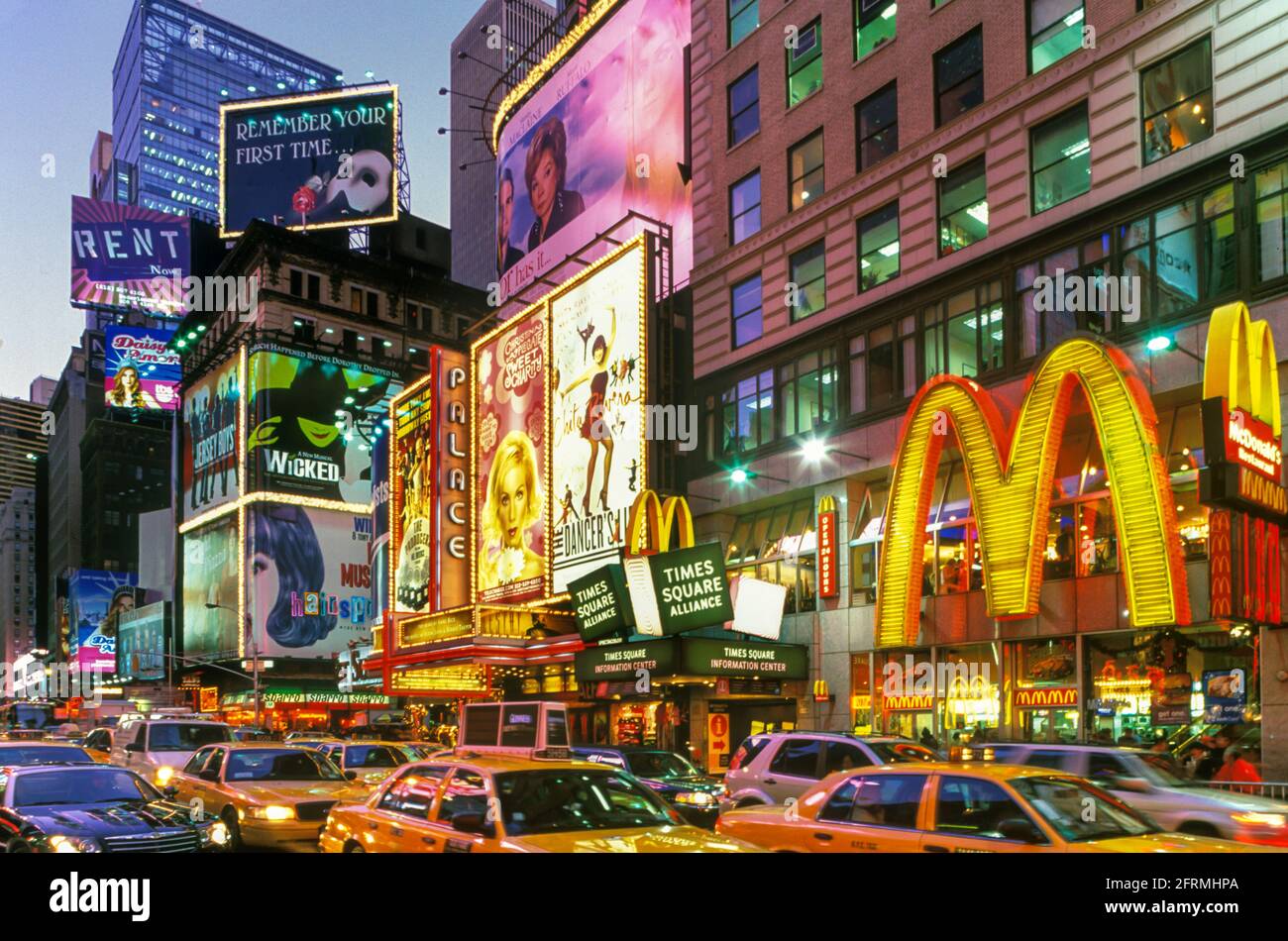 2005 HISTORICAL YELLOW TAXI CABS ( ©FORD MOTOR CO 2000) TRAFFIC TIMES ...