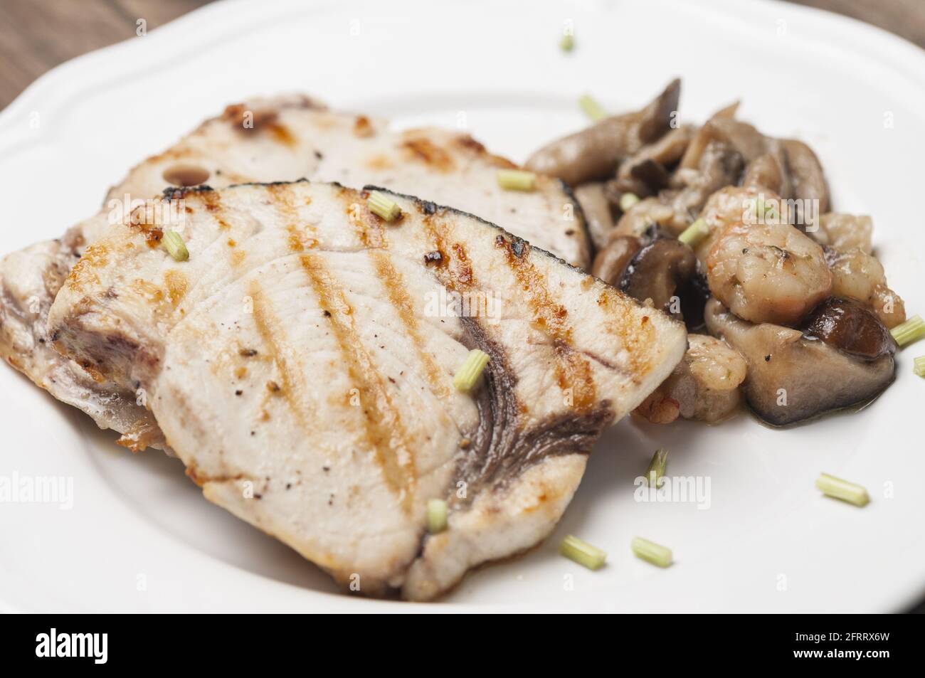 Emperor seafood hi-res stock photography and images - Alamy