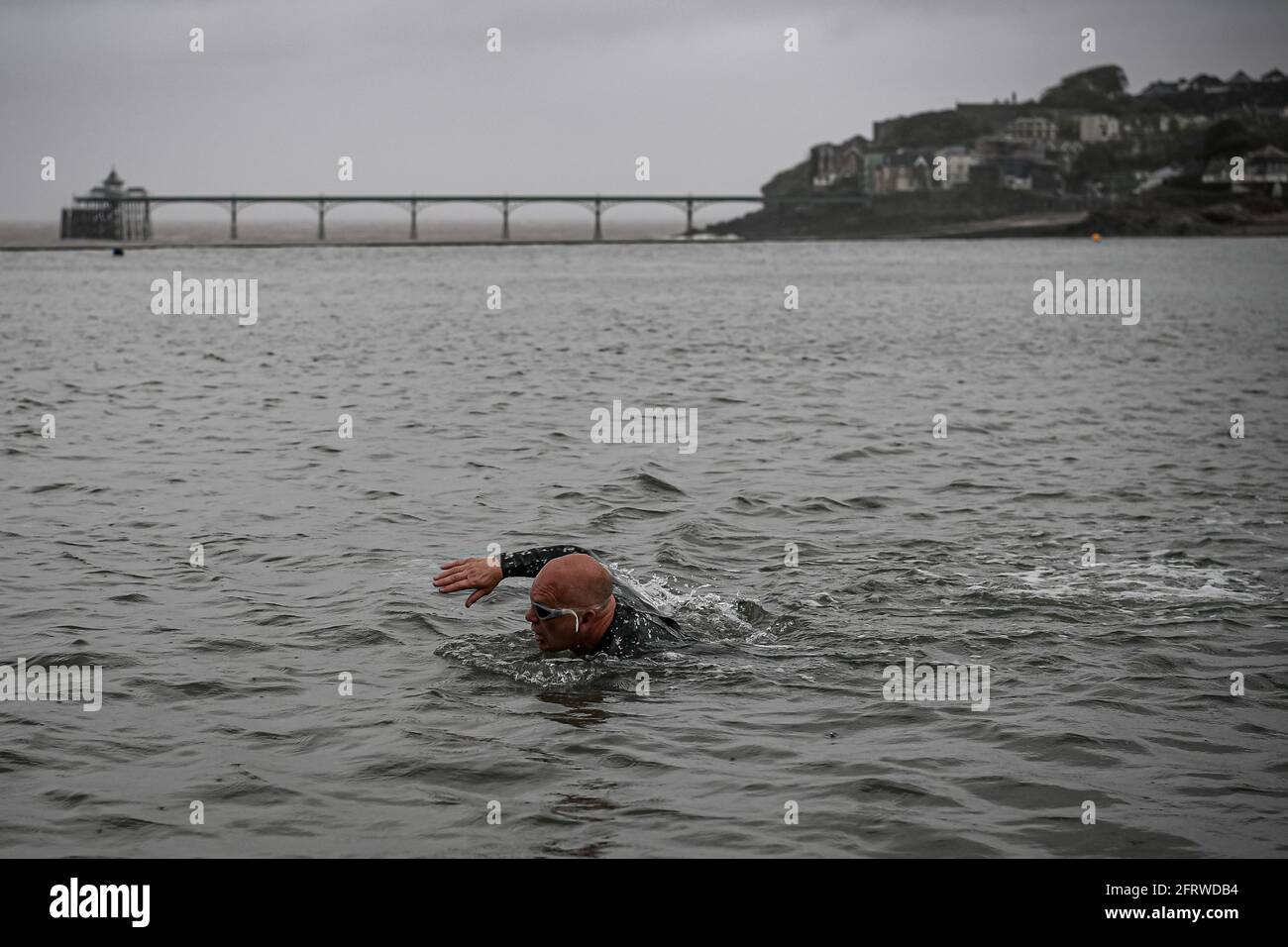 Marine lake clevedon hi-res stock photography and images - Alamy