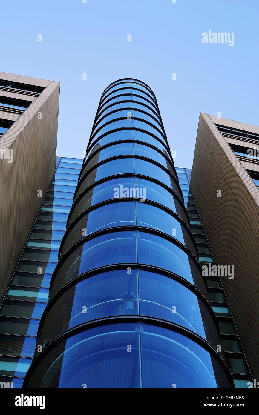 Glassbuilding High Resolution Stock Photography and Images - Alamy