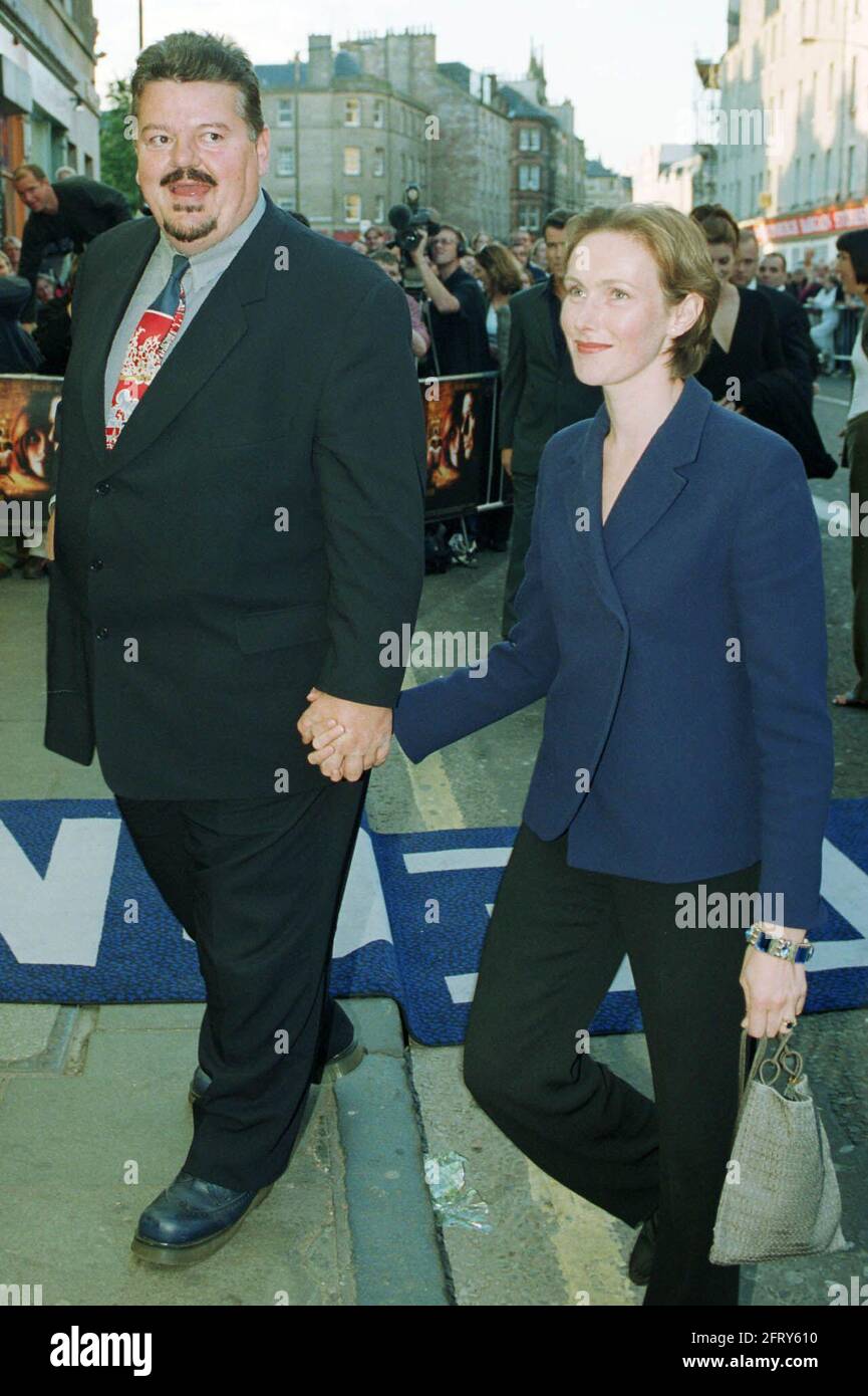 The premiere of the film The Thomas Crown Affair at the Odeon Cinema ...