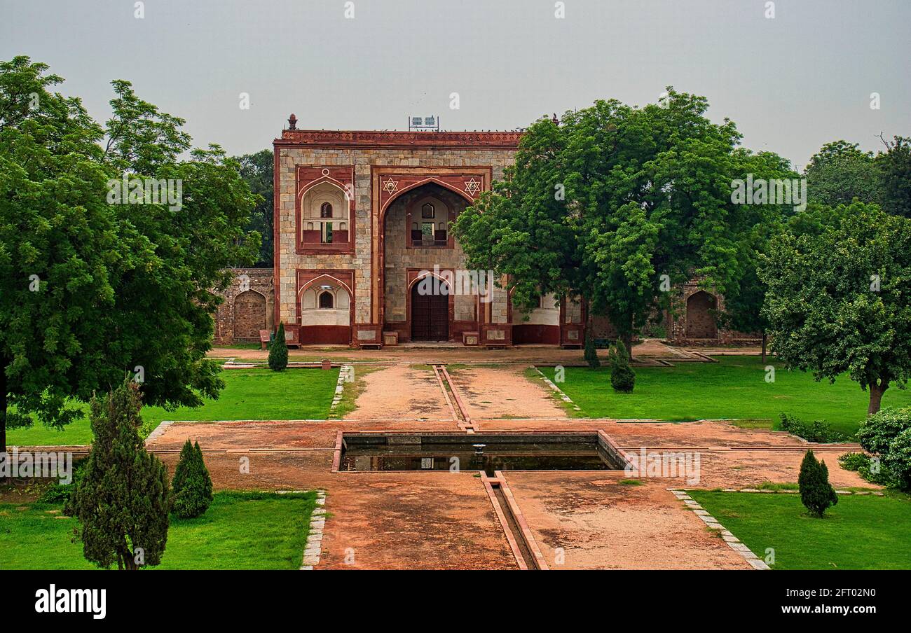 Tomb landscape view humayun tomb hi-res stock photography and images ...