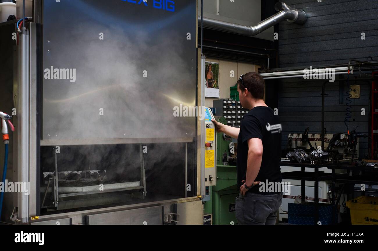 Processus technique hi-res stock photography and images - Alamy