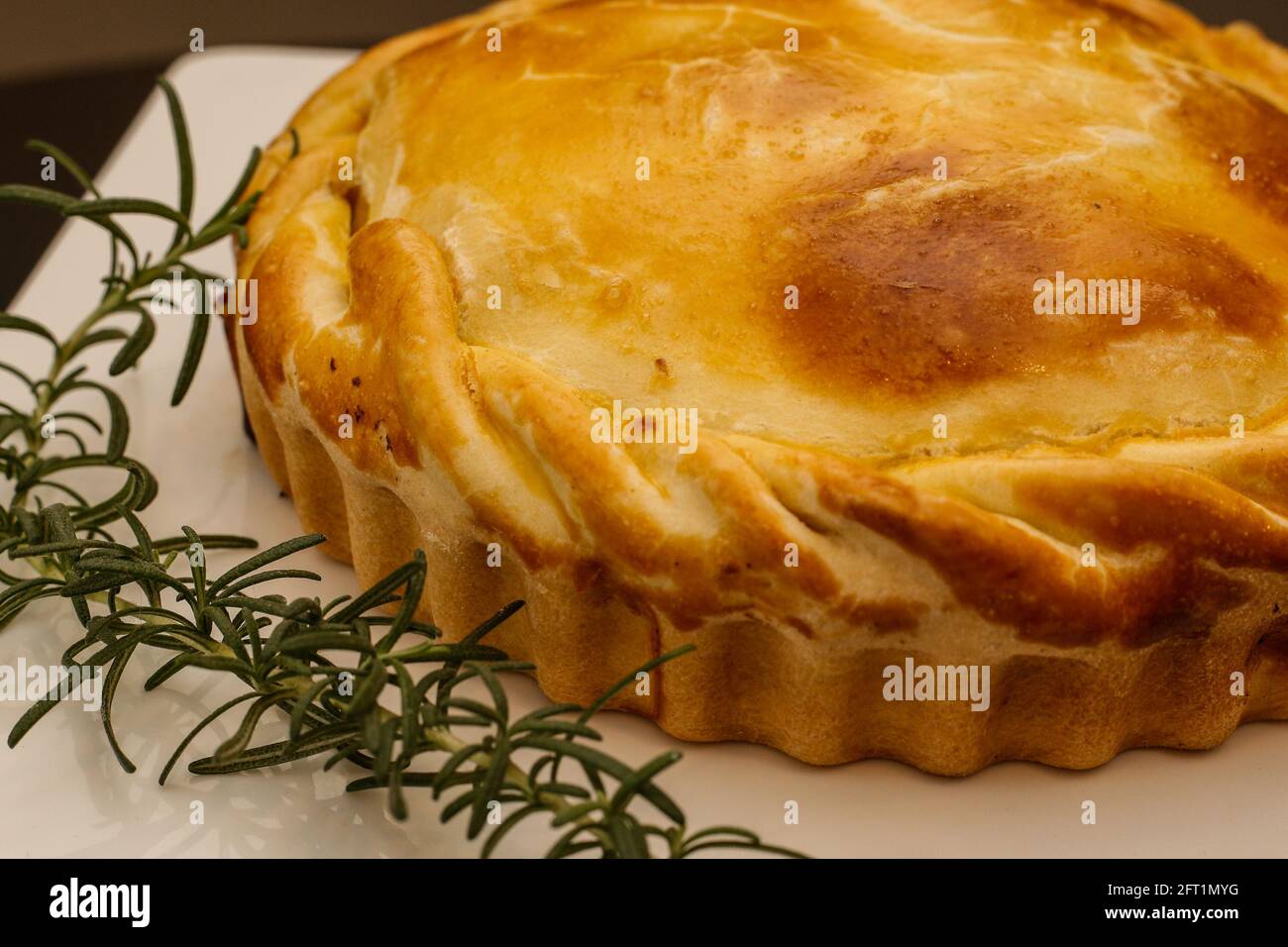food photography: pie, chicken Stock Photo - Alamy