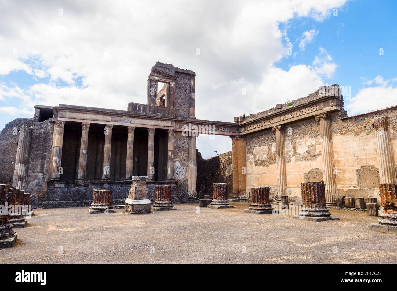 The tribunal of the basilica (area on which the magistrates were seated ...