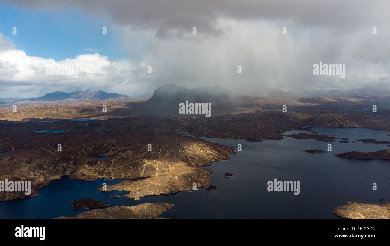 Scottish valleys and hills hi-res stock photography and images - Alamy