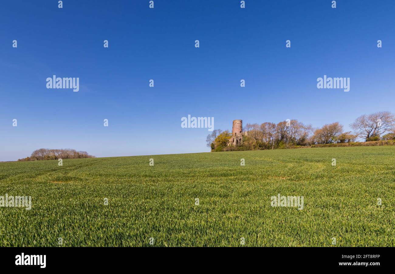 Racton ruins monument hi-res stock photography and images - Alamy