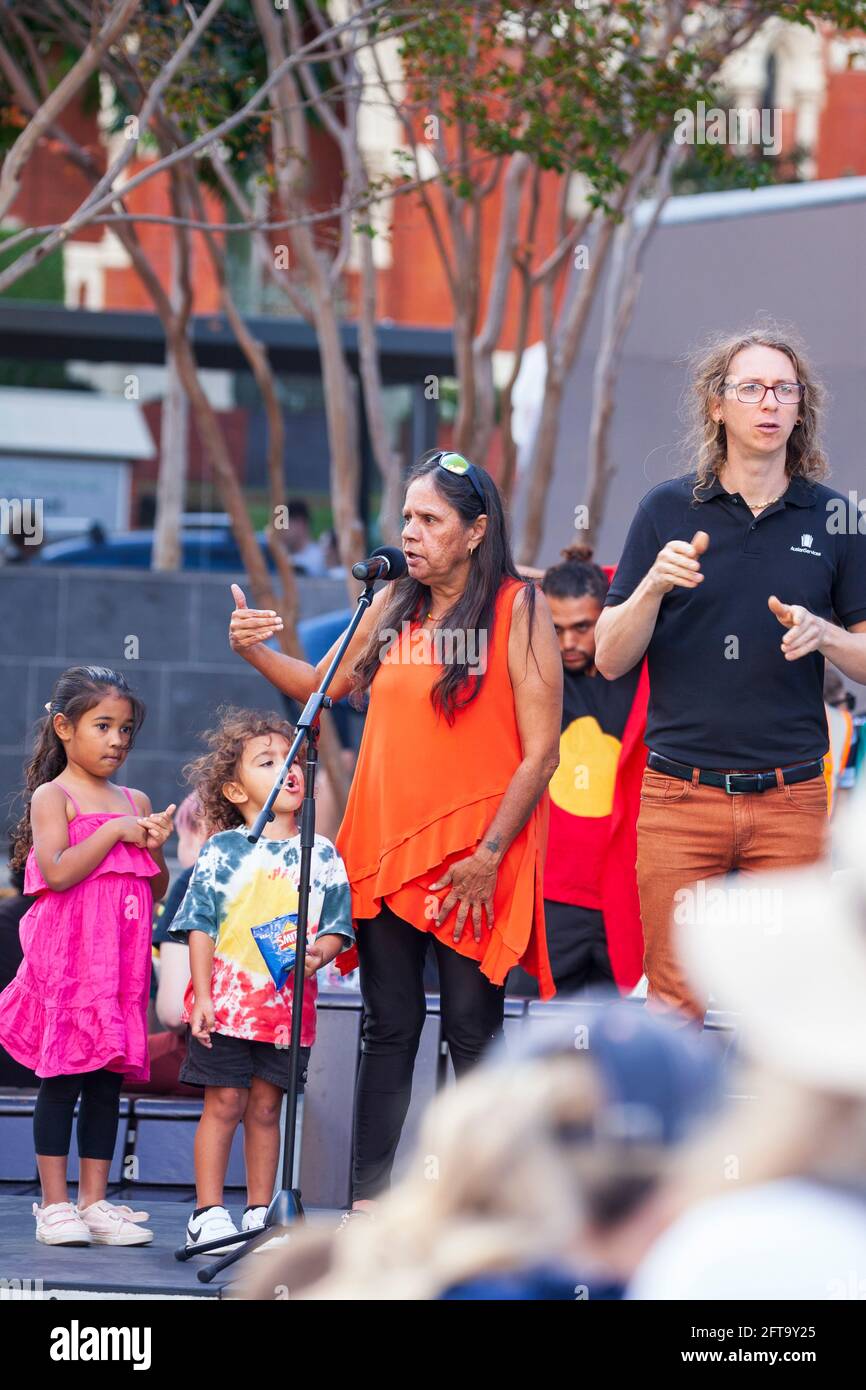 Aboriginal school australia hi-res stock photography and images - Alamy