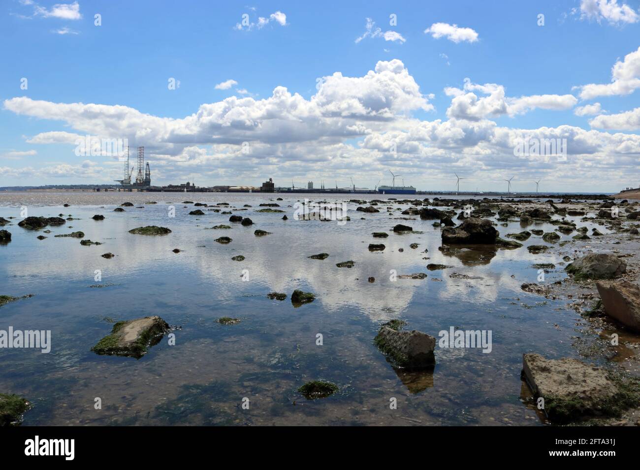 Isle of grain hi-res stock photography and images - Alamy