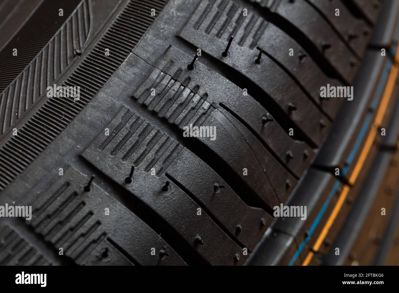 Car tyre wallpaper hi-res stock photography and images - Alamy