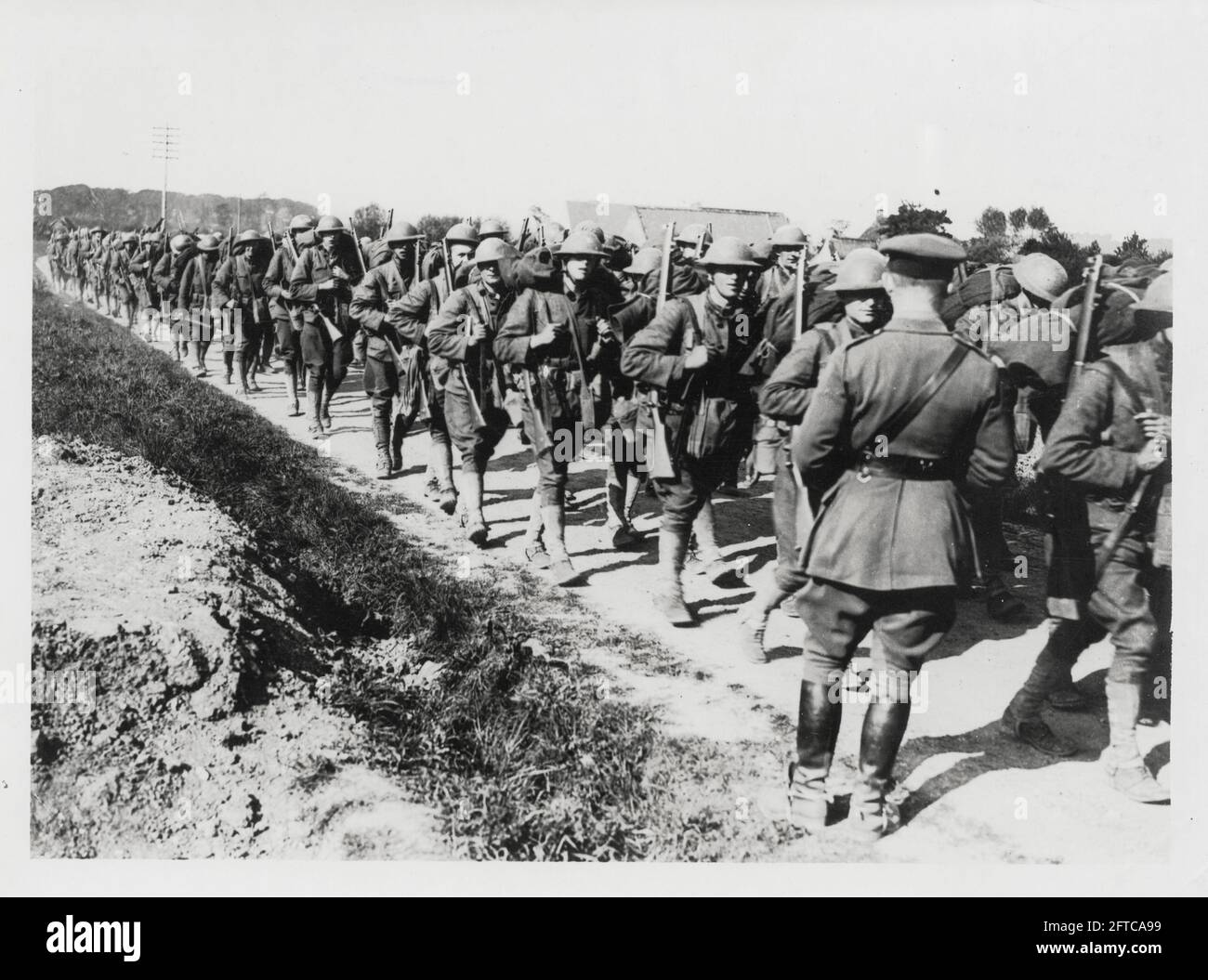 World War 1 Soldiers Marching