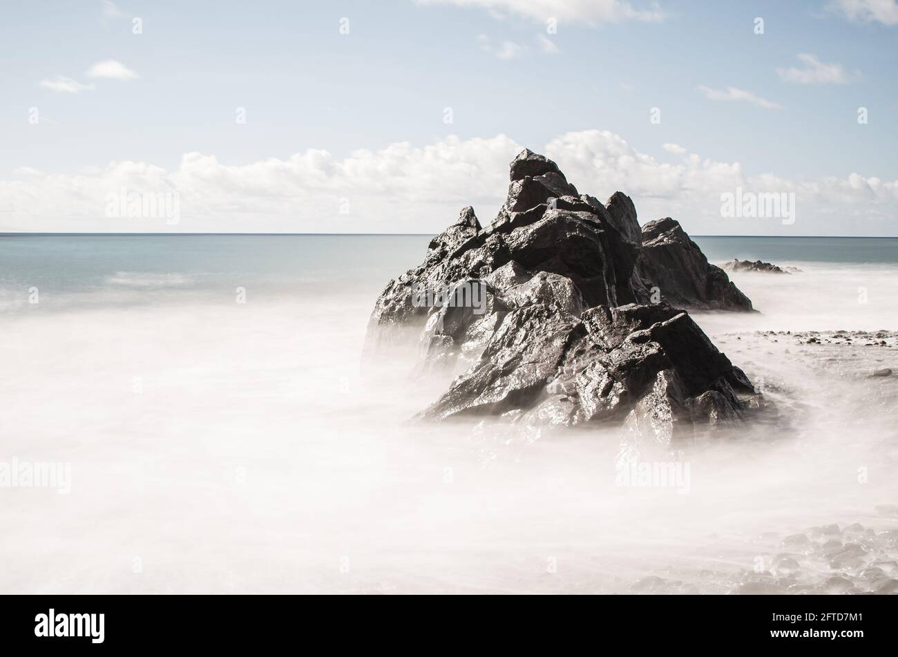 Stack formation hi-res stock photography and images - Alamy