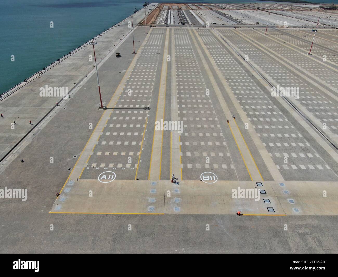 Lamu port construction hi-res stock photography and images - Alamy