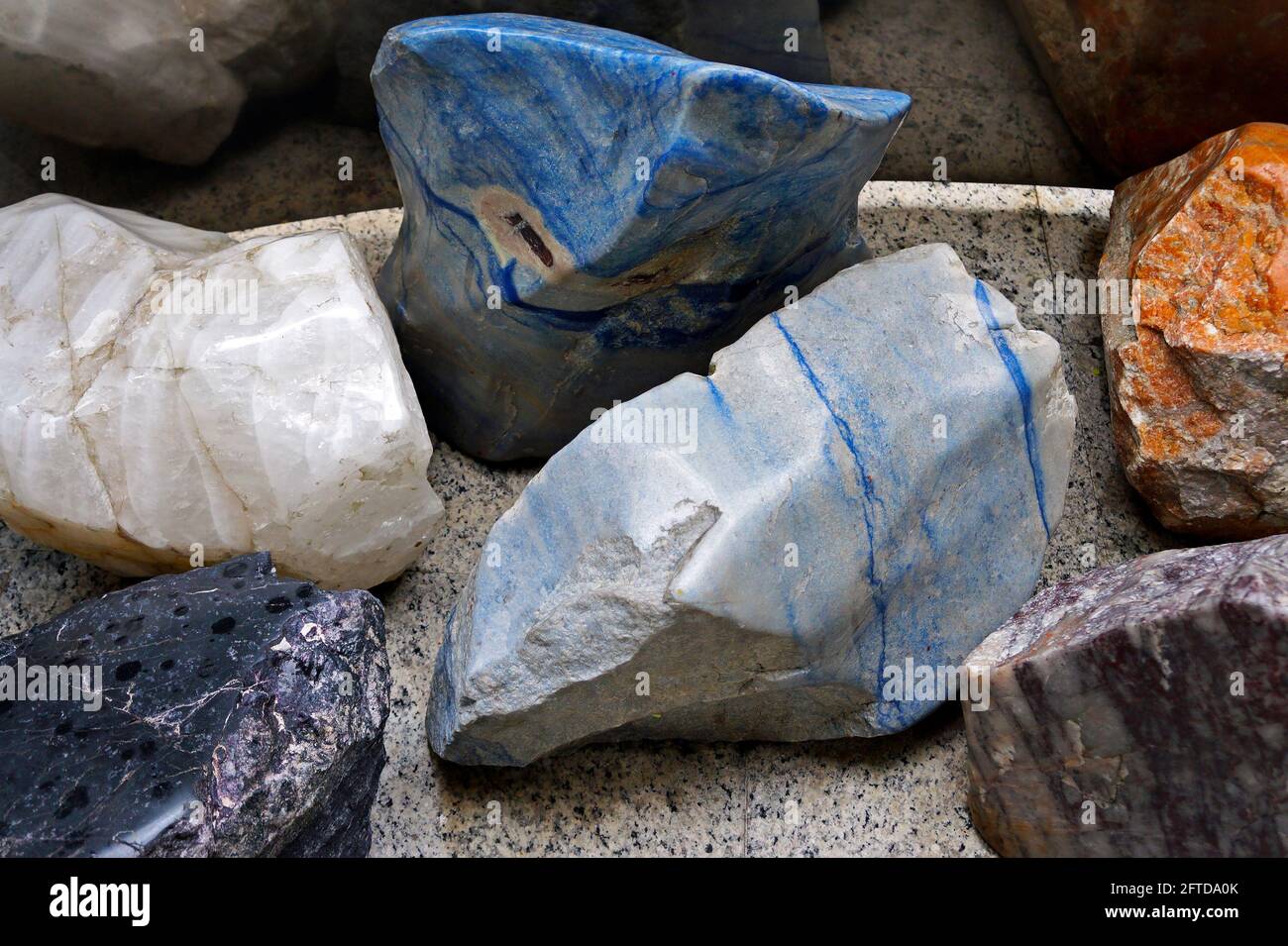 Sedimentary stones hi-res stock photography and images - Alamy