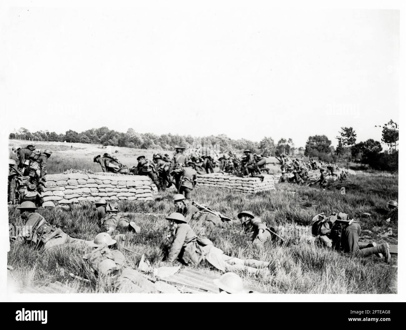 World War One, WWI, Western Front - Troops training - advancing for the ...