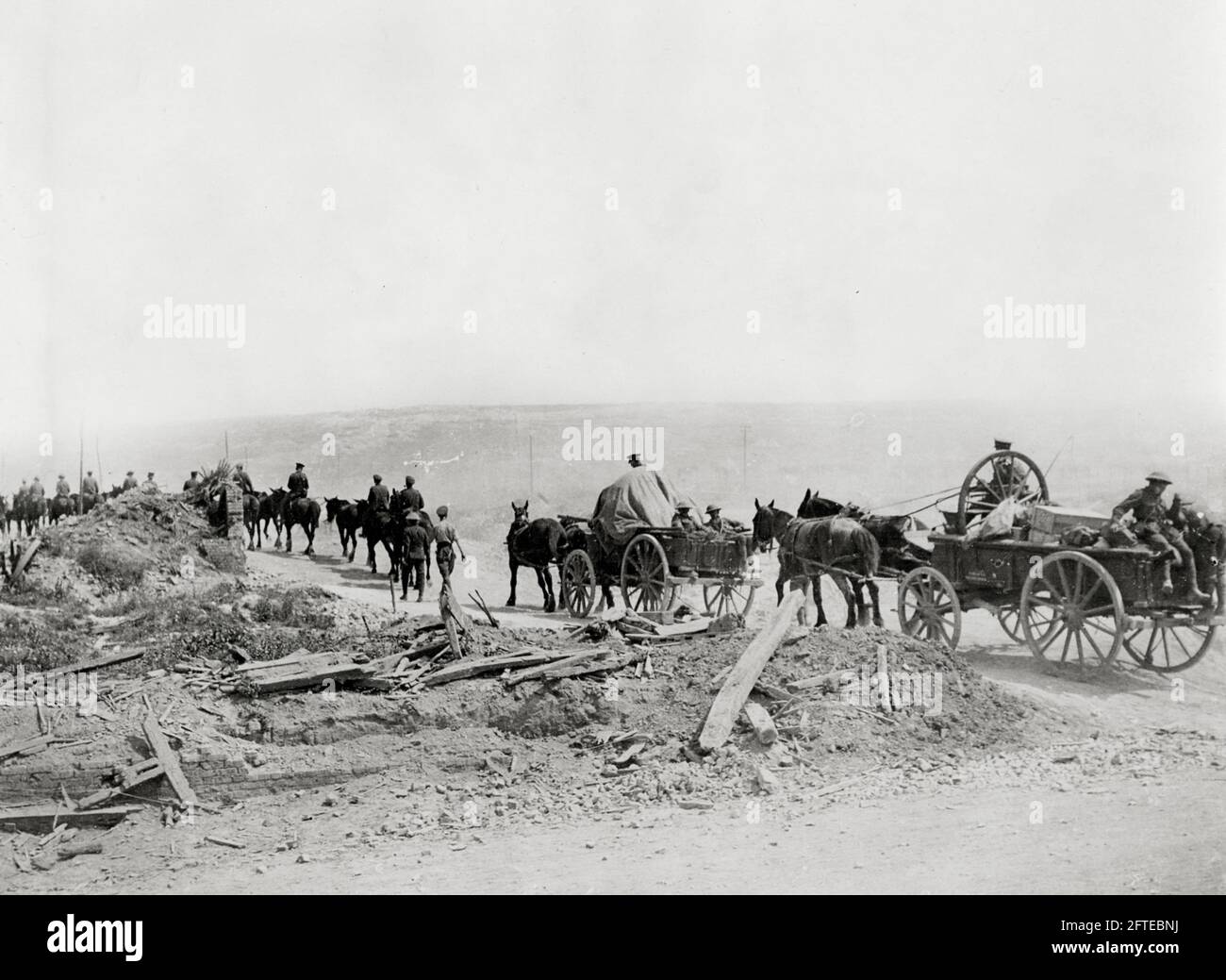 World War One, WWI, Western Front - Troops, horses and carriages on way ...
