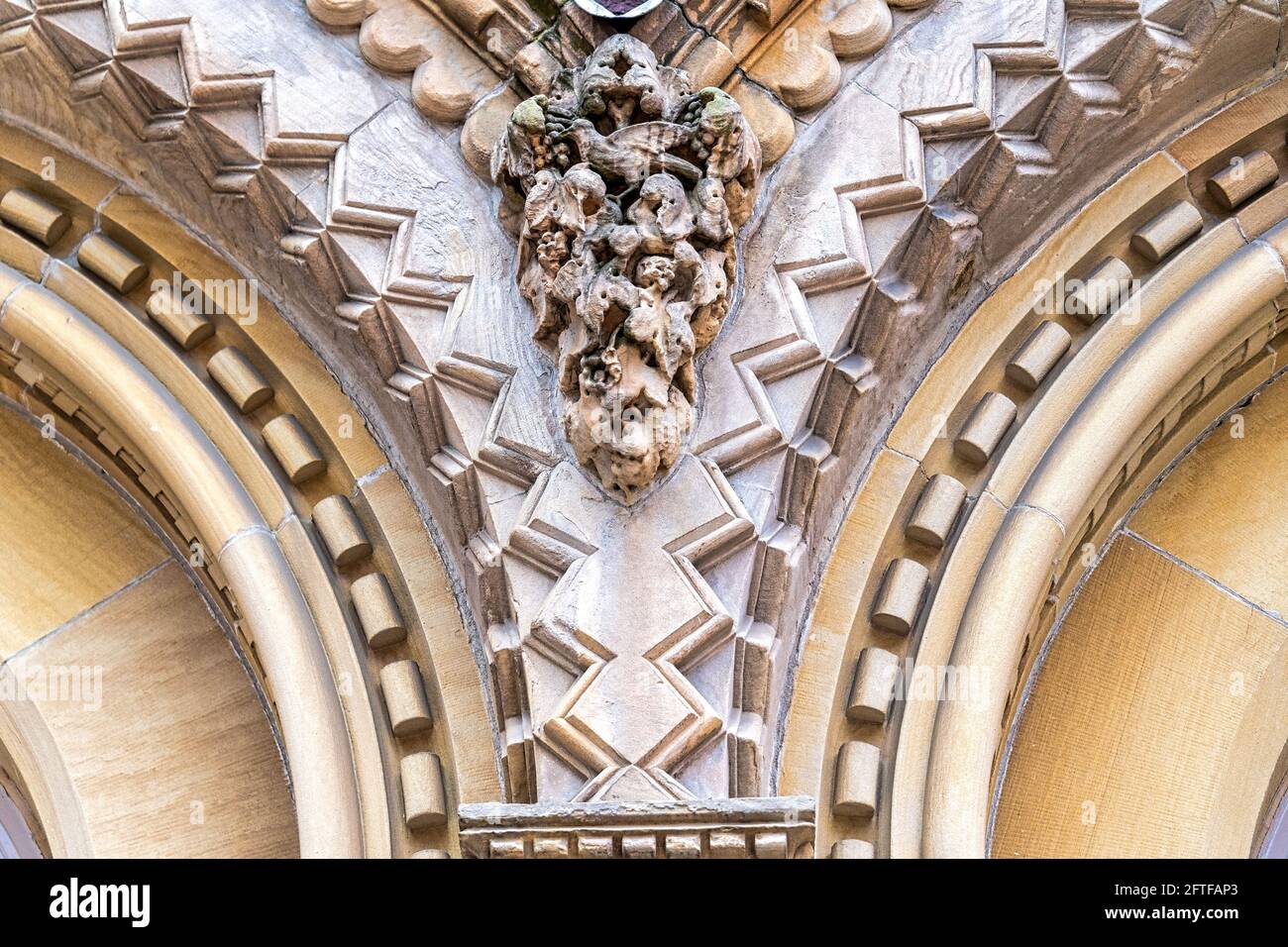 Architecture Saint Andrew's Presbyterian Church in Toronto, Canada ...
