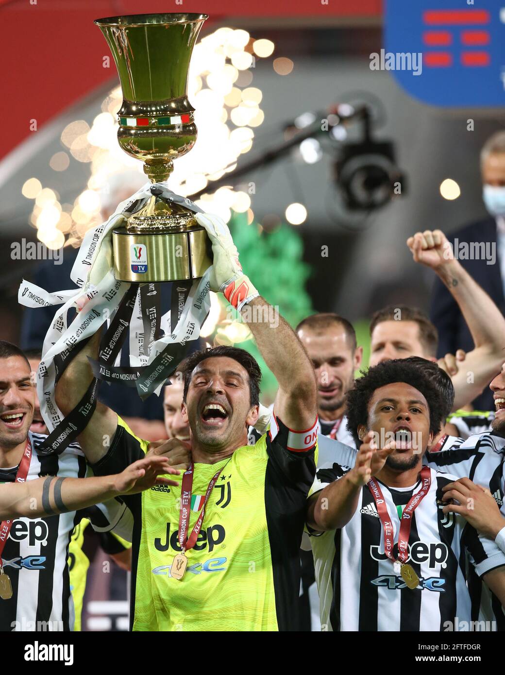 Gianluigi buffon trophy hi-res stock photography and images - Alamy
