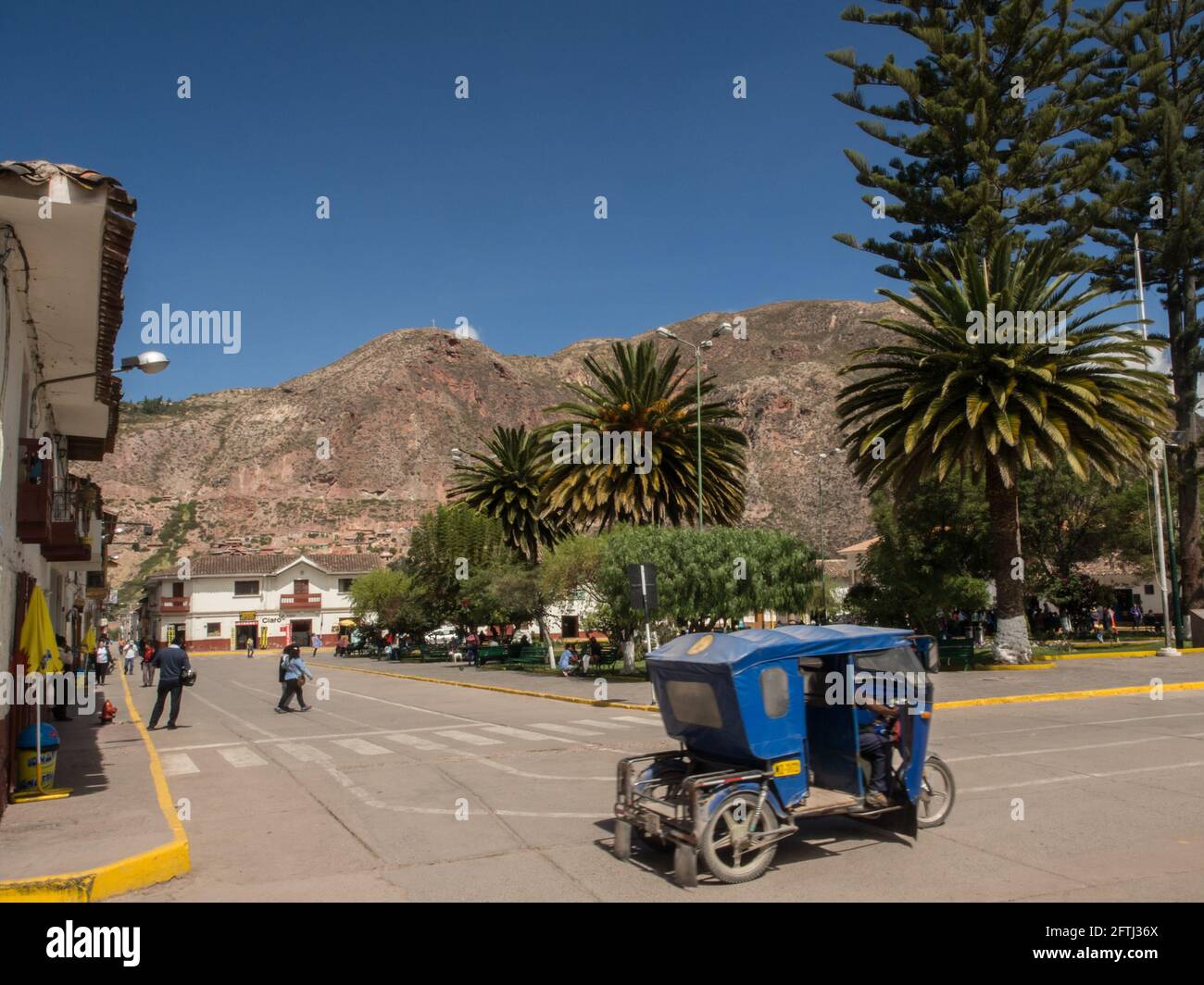 Tropcal valley hi-res stock photography and images - Alamy