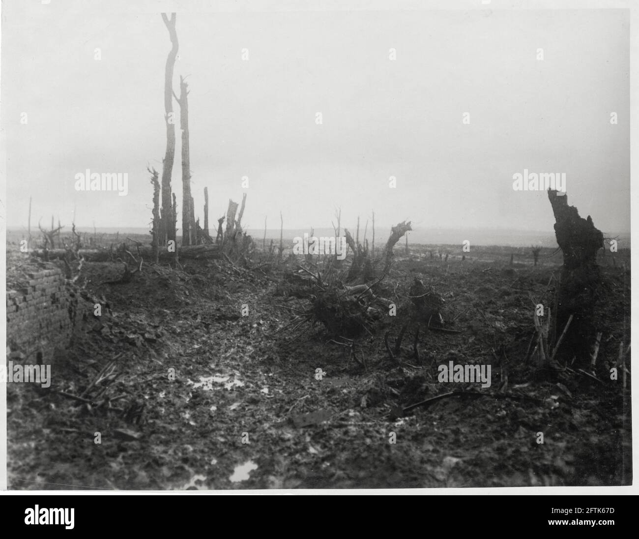Machine gun world war one hi-res stock photography and images - Alamy