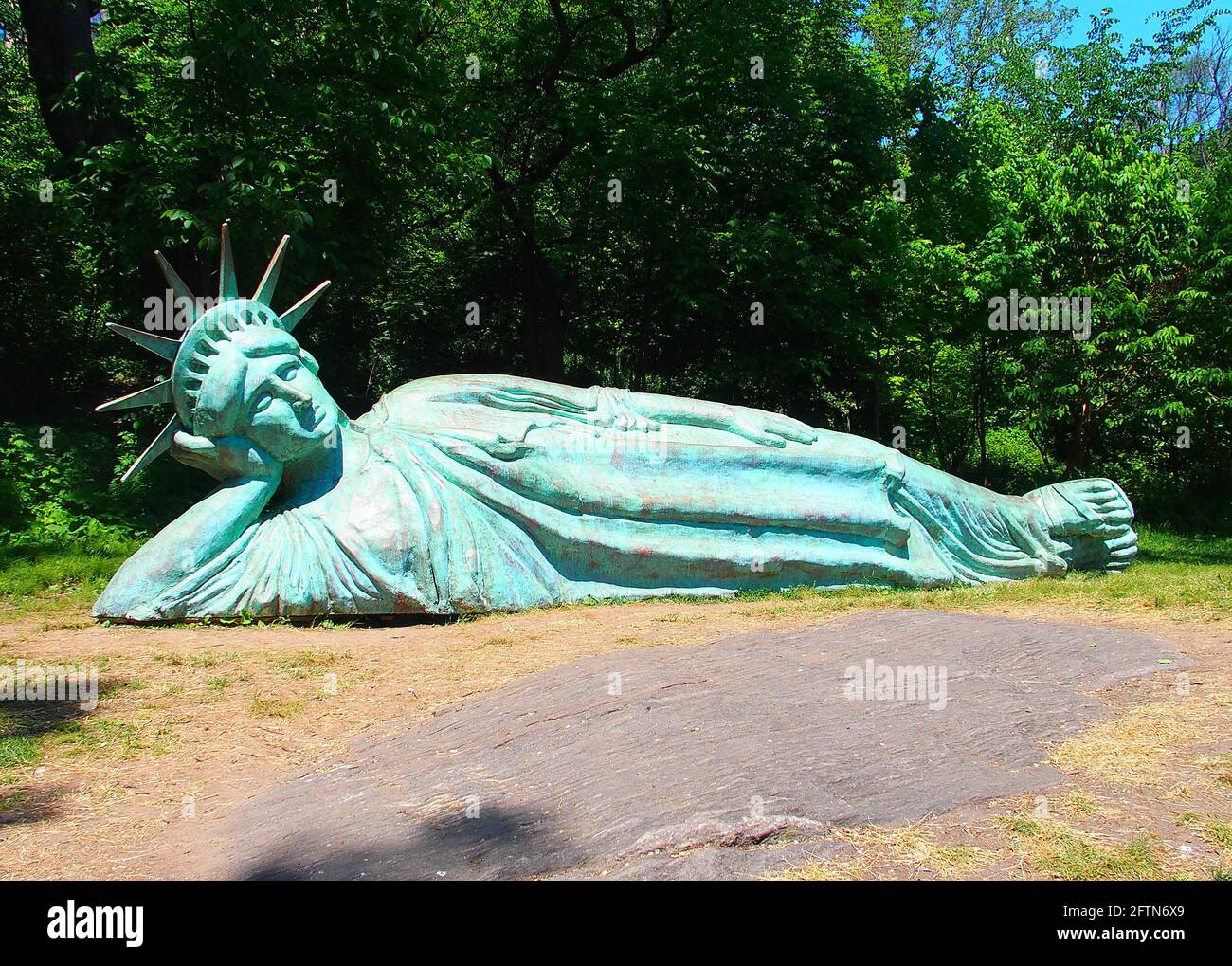 New York, New York, USA. 21st May, 2021. Artist Zaq Landsberg's sculpture entitled ''Reclining ...