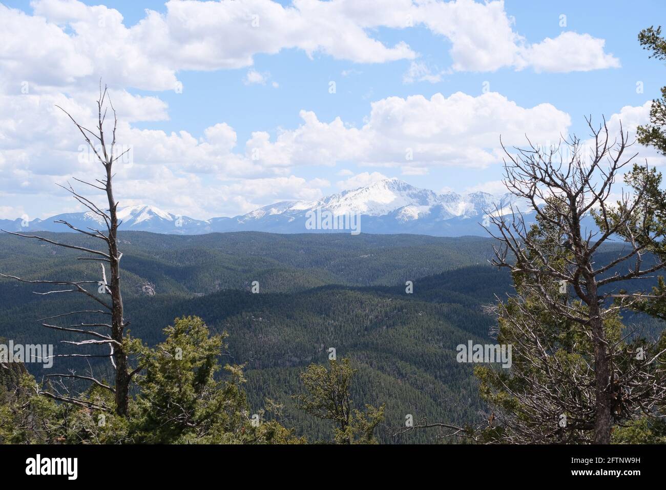 Summit trail fire hi-res stock photography and images - Alamy