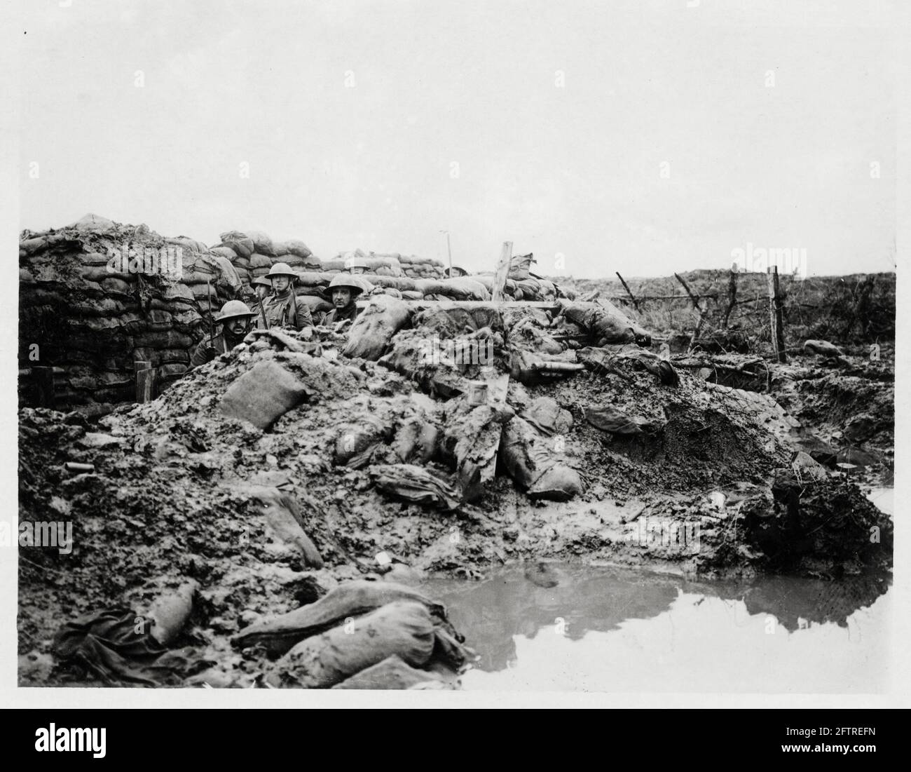 Wwi trench mortar hi-res stock photography and images - Alamy