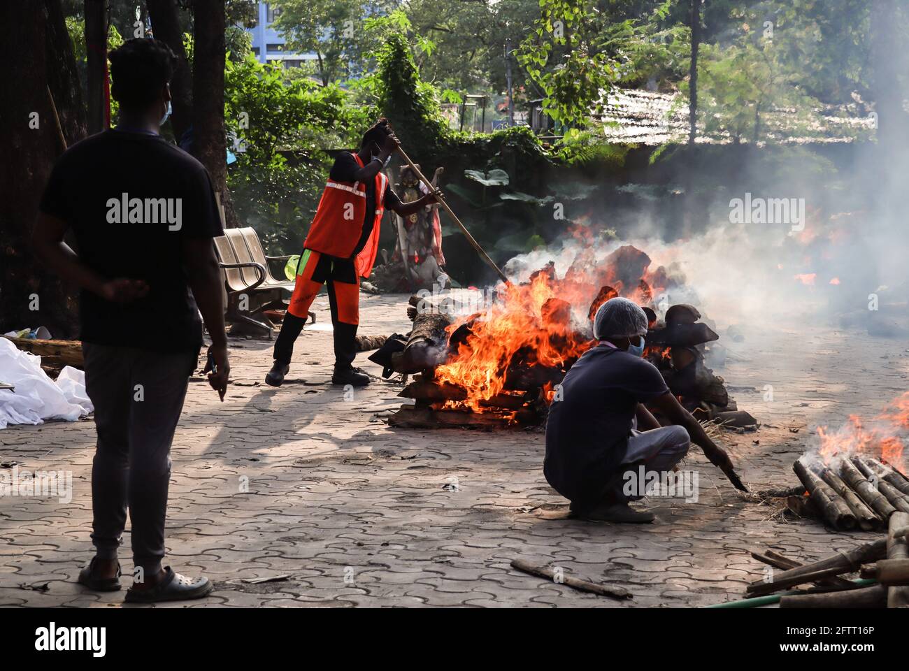 Crematorium workers hi-res stock photography and images - Alamy