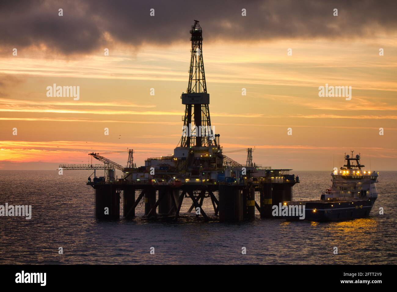 The Semi-Submersible drilling rig Transocean Sedco 704 in the central ...