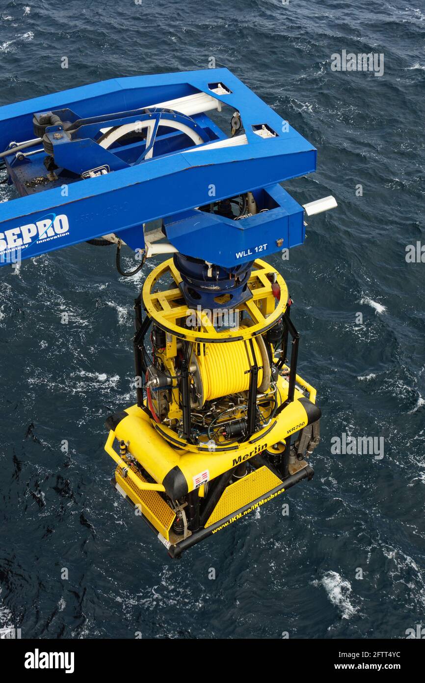 Anchor Handling Vessel High Resolution Stock Photography and Images - Alamy