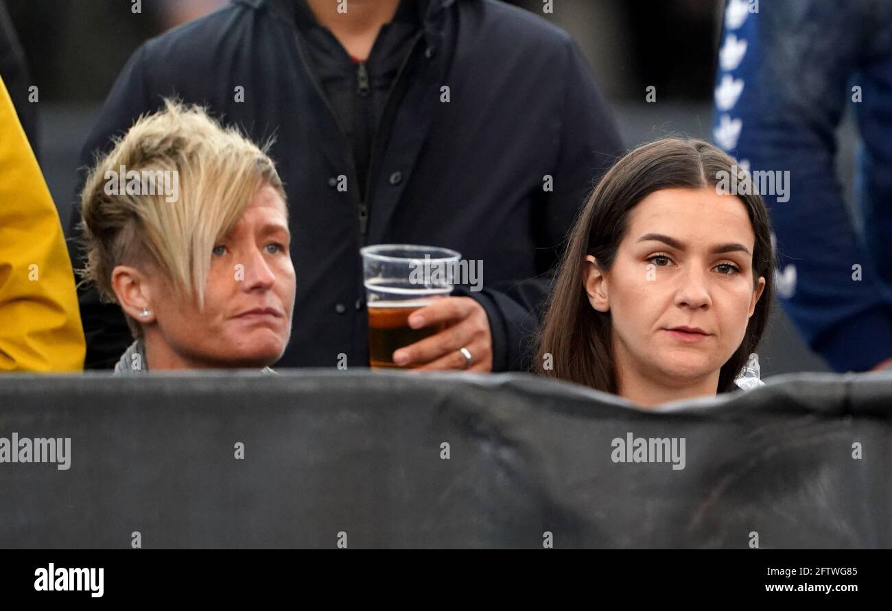 IBO and WBC Super Featherweight champion Terri Harper (right) and ...