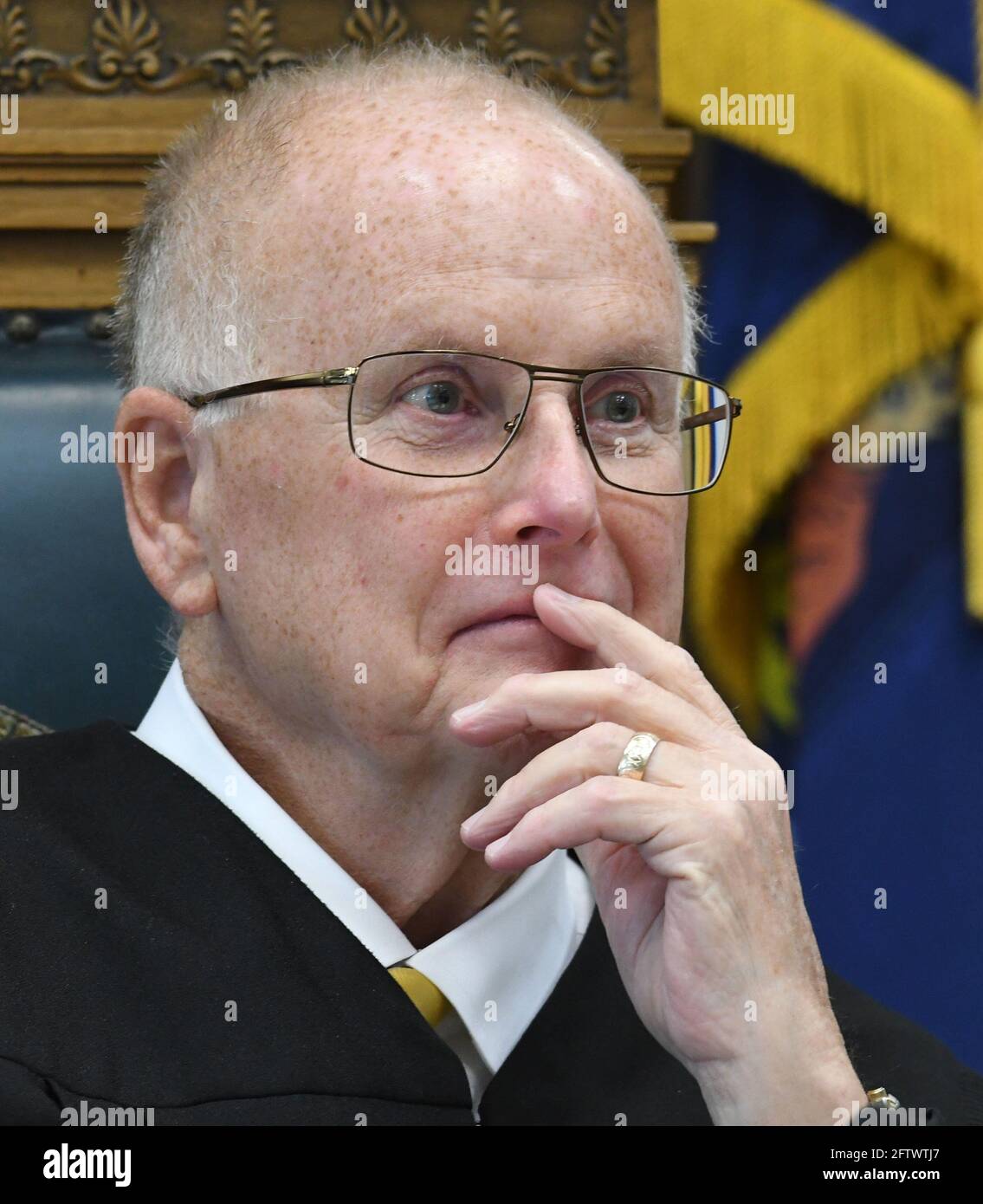 Judge bruce schroeder hi-res stock photography and images - Alamy