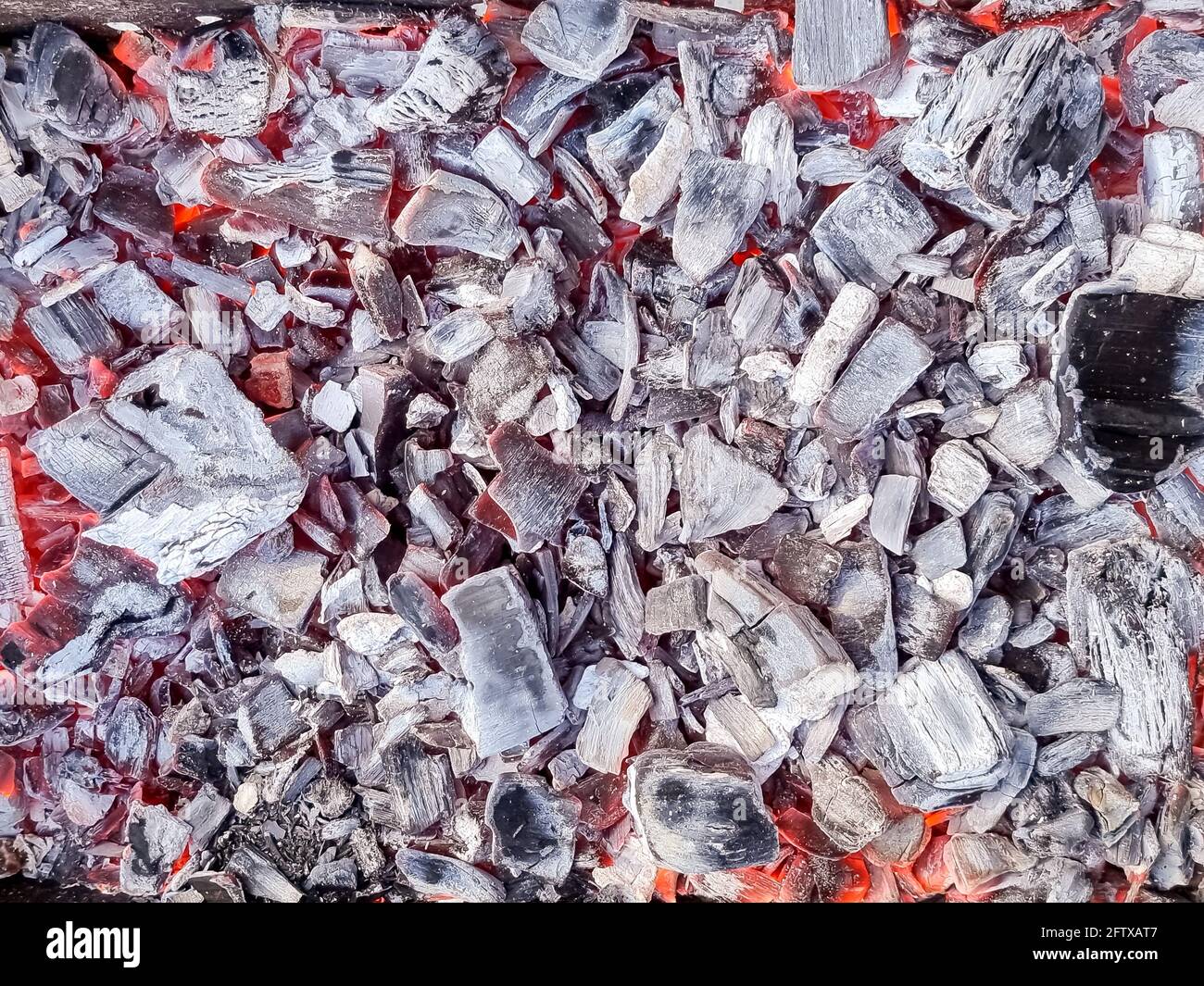 Burning coals macro hi-res stock photography and images - Alamy