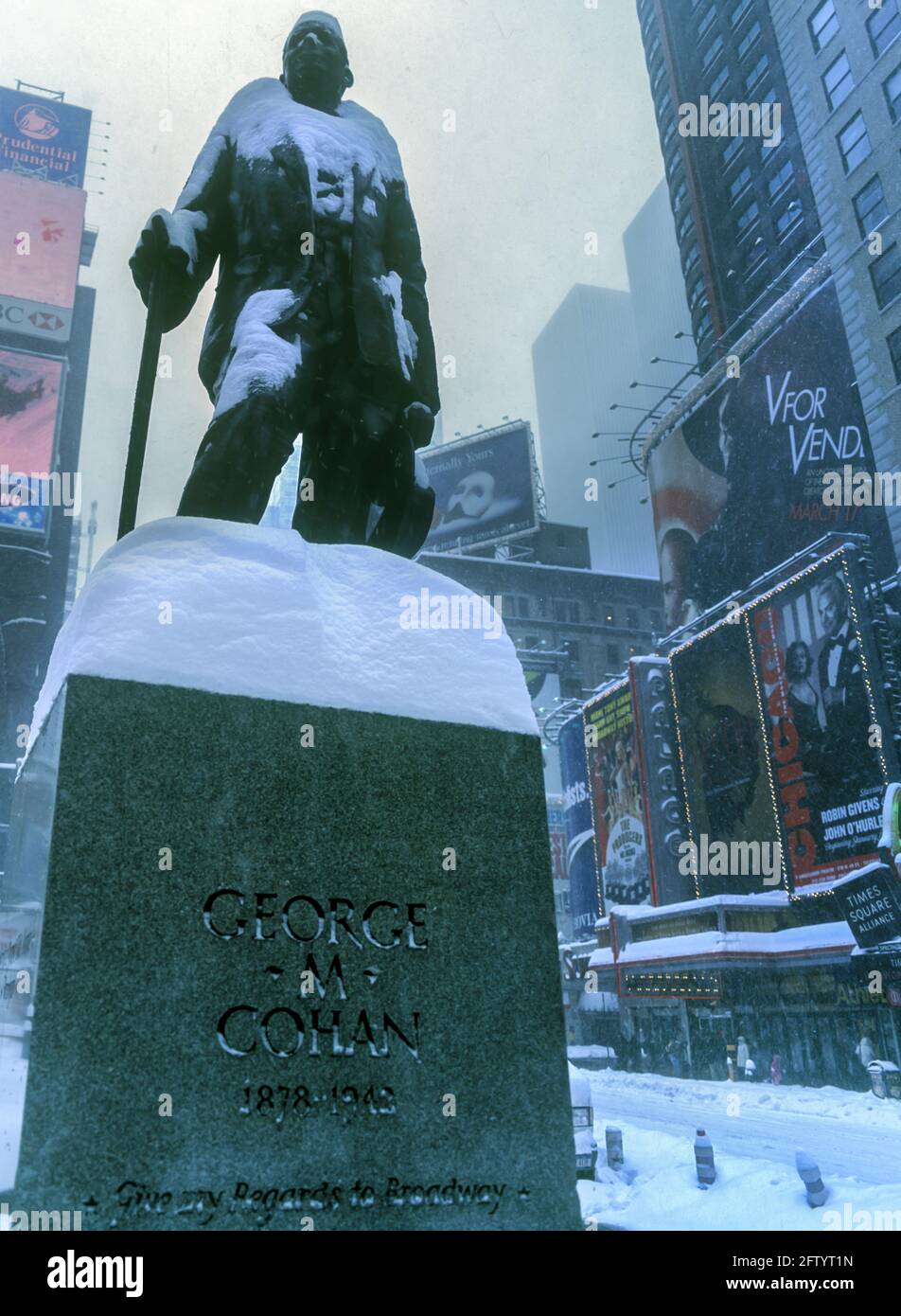 George lober hi-res stock photography and images - Alamy