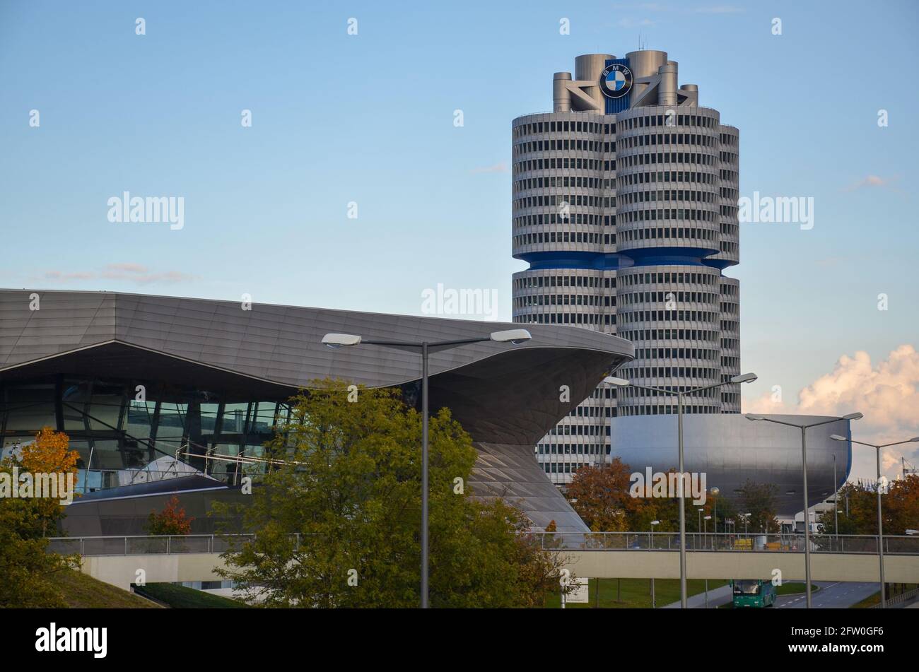Bmw tower hi-res stock photography and images - Alamy