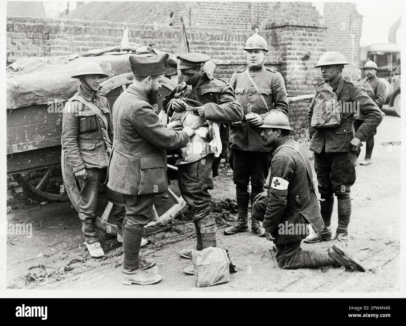 Wounded wwi american soldiers hi-res stock photography and images - Alamy