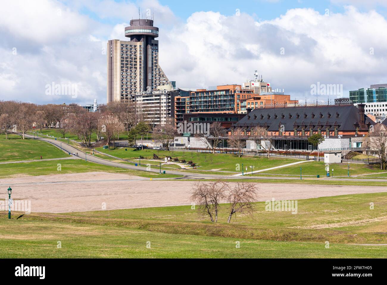 View of the battlefield national historic site of the plains of Abraham ...